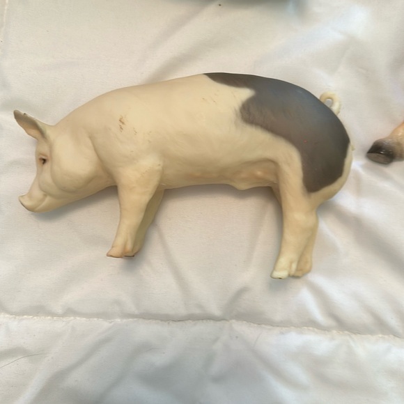 Breyer | Toys | Breyer Pigs Farm Collectible | Poshmark